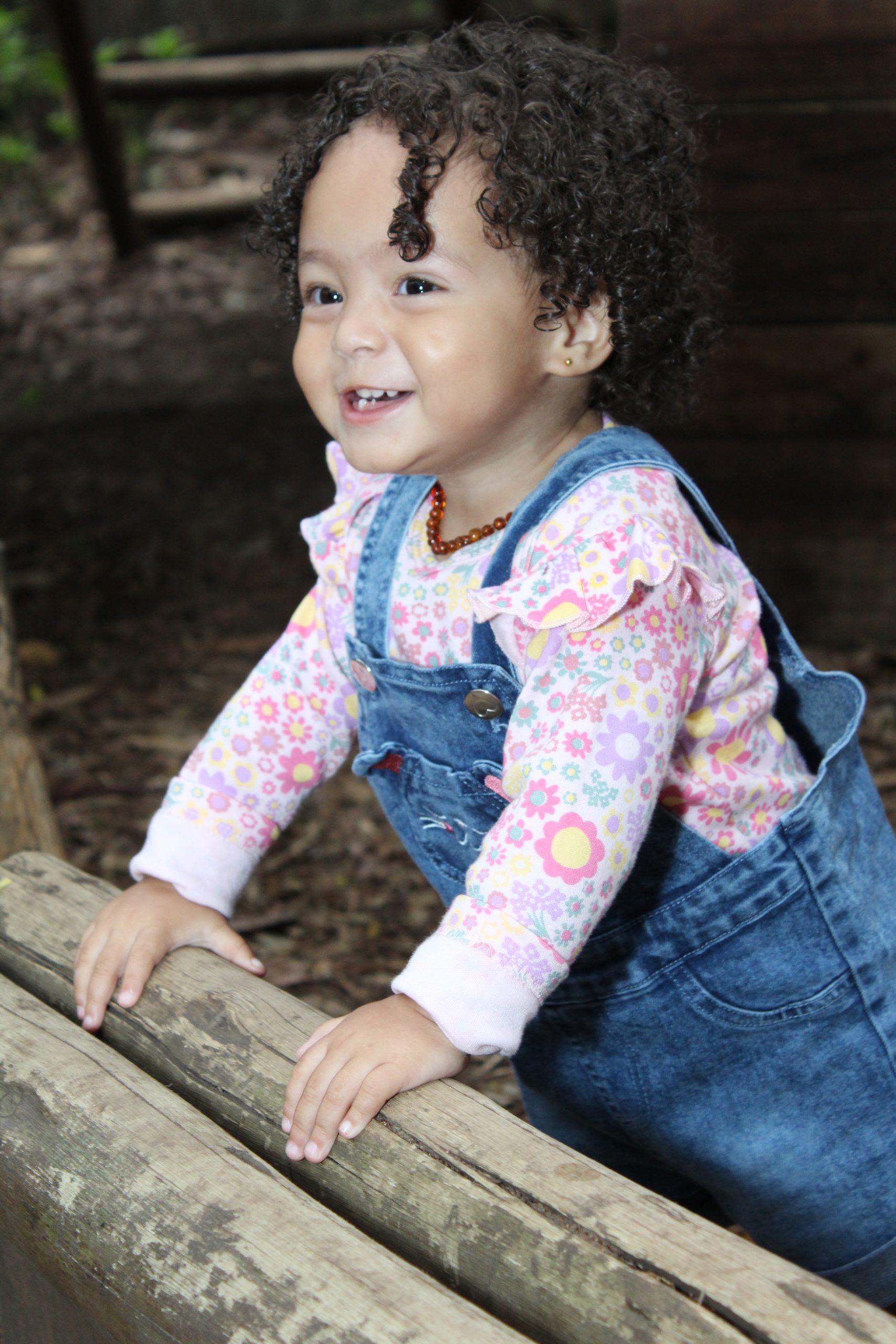 Linley - Mobile Model Management Agency