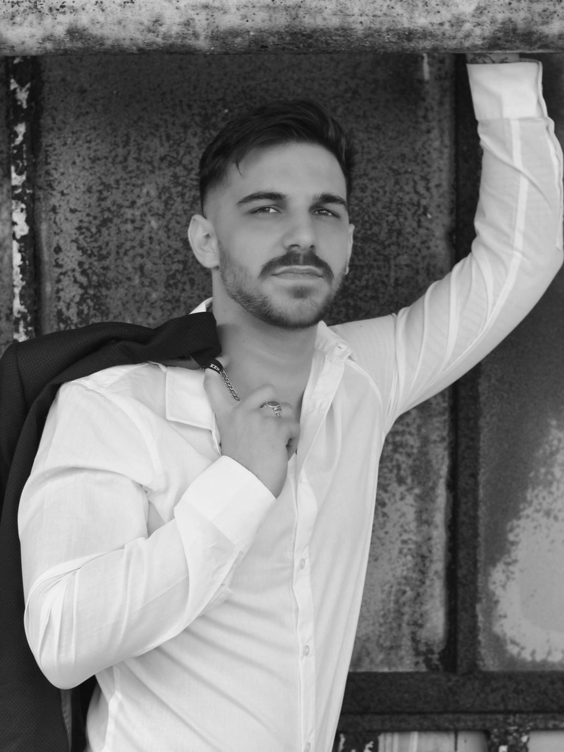 MALE MODELS - Mobile Model Management Agency