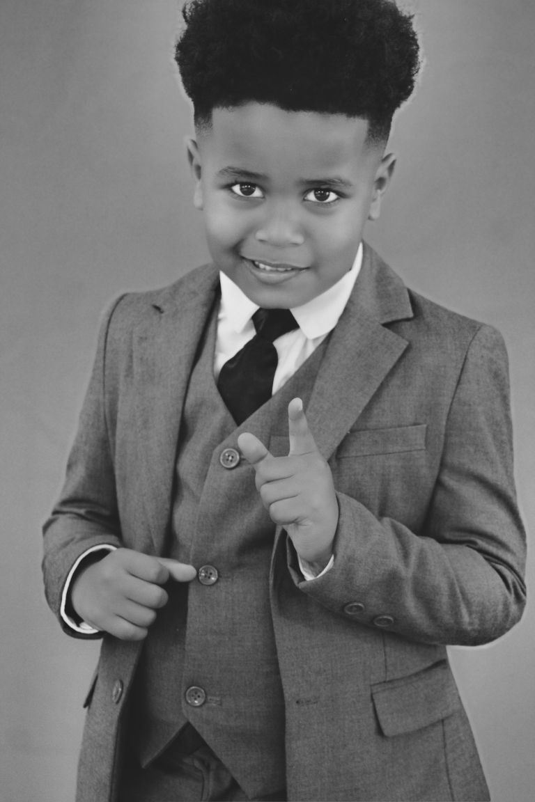 MODEL KIDS - Mobile Model Management Agency